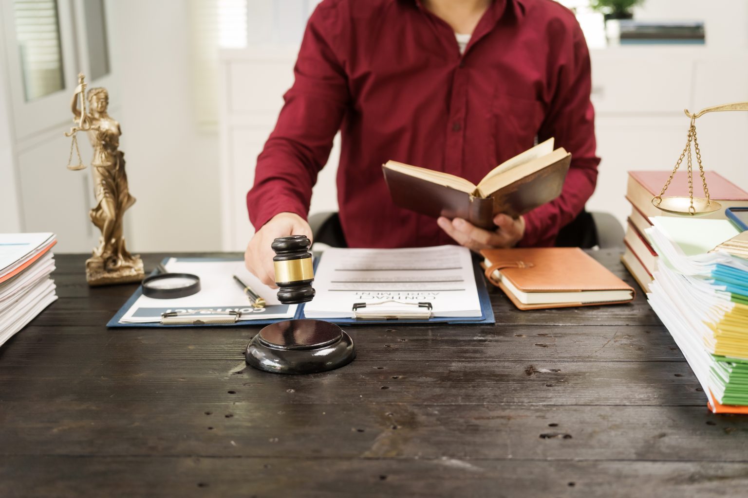 Can a Florida Notary Notarize Family Documents?